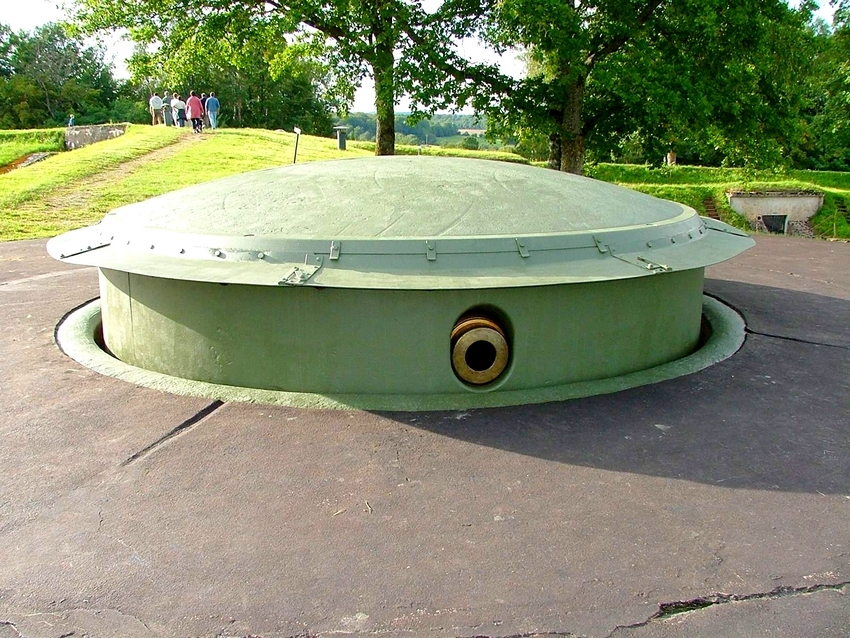 The turret is still functioning and can be retracted