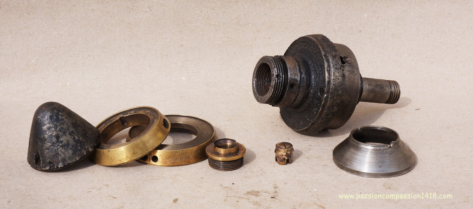 Passion & Compassion 1914-1918 : WW1 militaria and technical ...